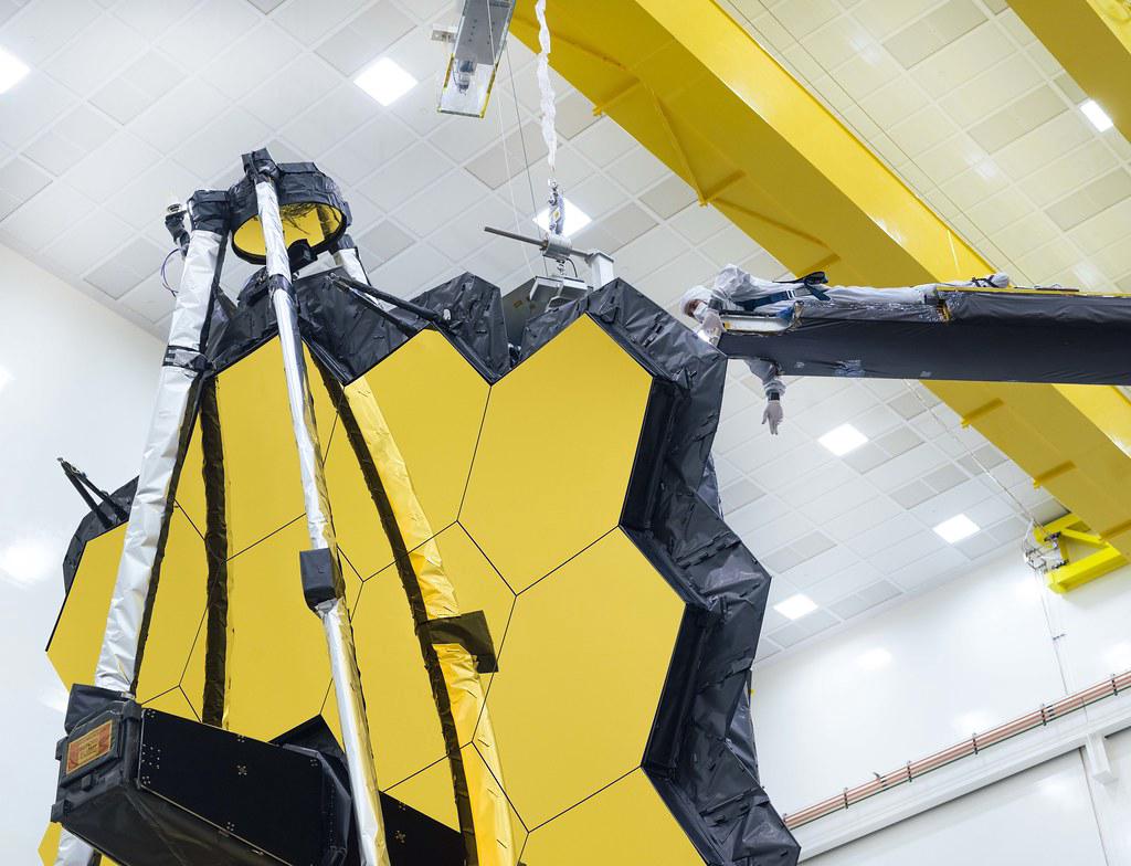 JWST Image Insights Universe Watcher